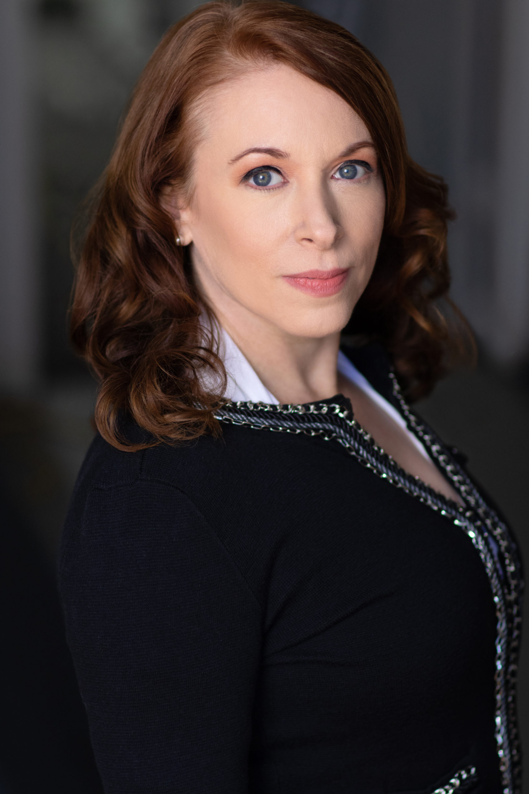 Headshots – Mary Beth Morrison